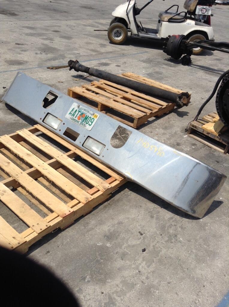MACK CH613 BUMPER ASSEMBLY, FRONT in Tampa, FL #1405490