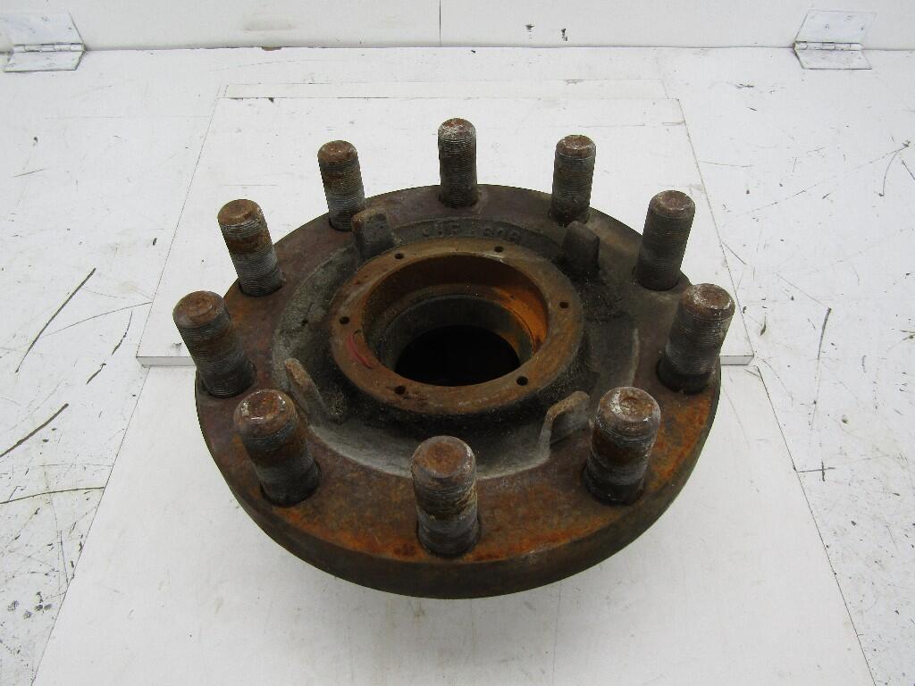 MACK CL613 Hub wheel OEM# HF606 in OWENSBORO, KY #83918