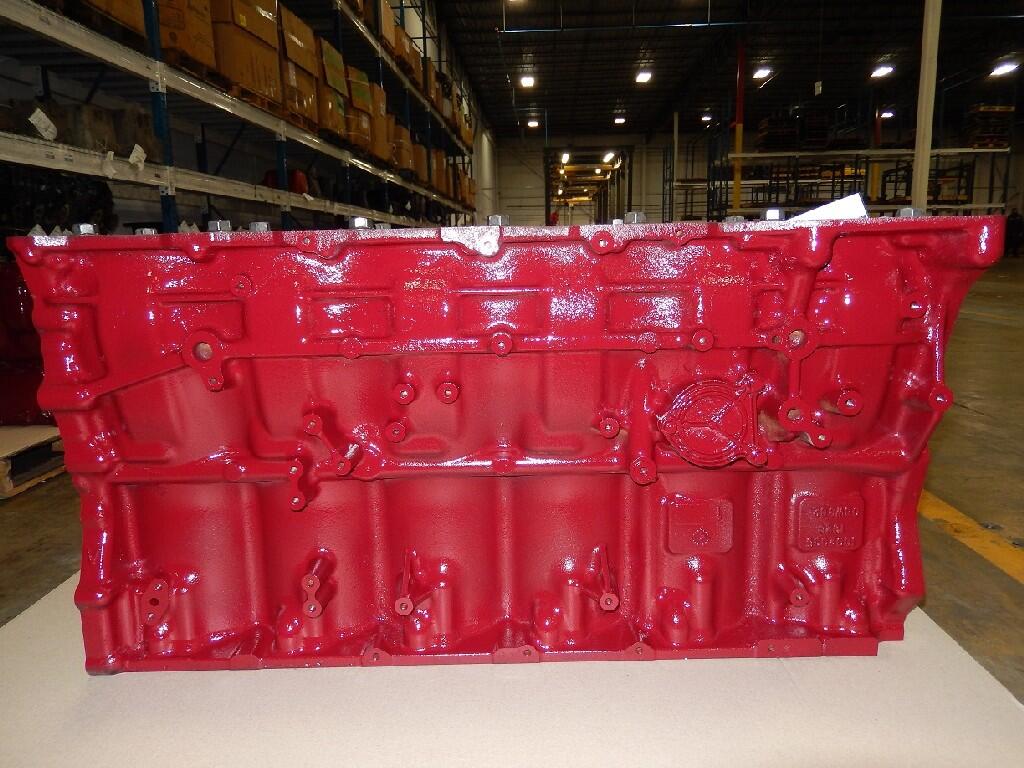 MACK MP7 CYLINDER BLOCK in Lansing, IL #1298028