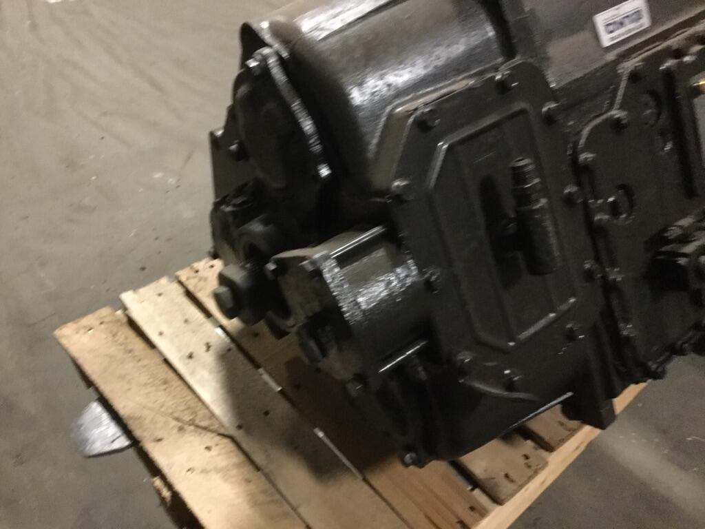 MACK T310 TRANSMISSION ASSEMBLY OEM# 11KBA00105-YP1 in Toledo, OH #1482224