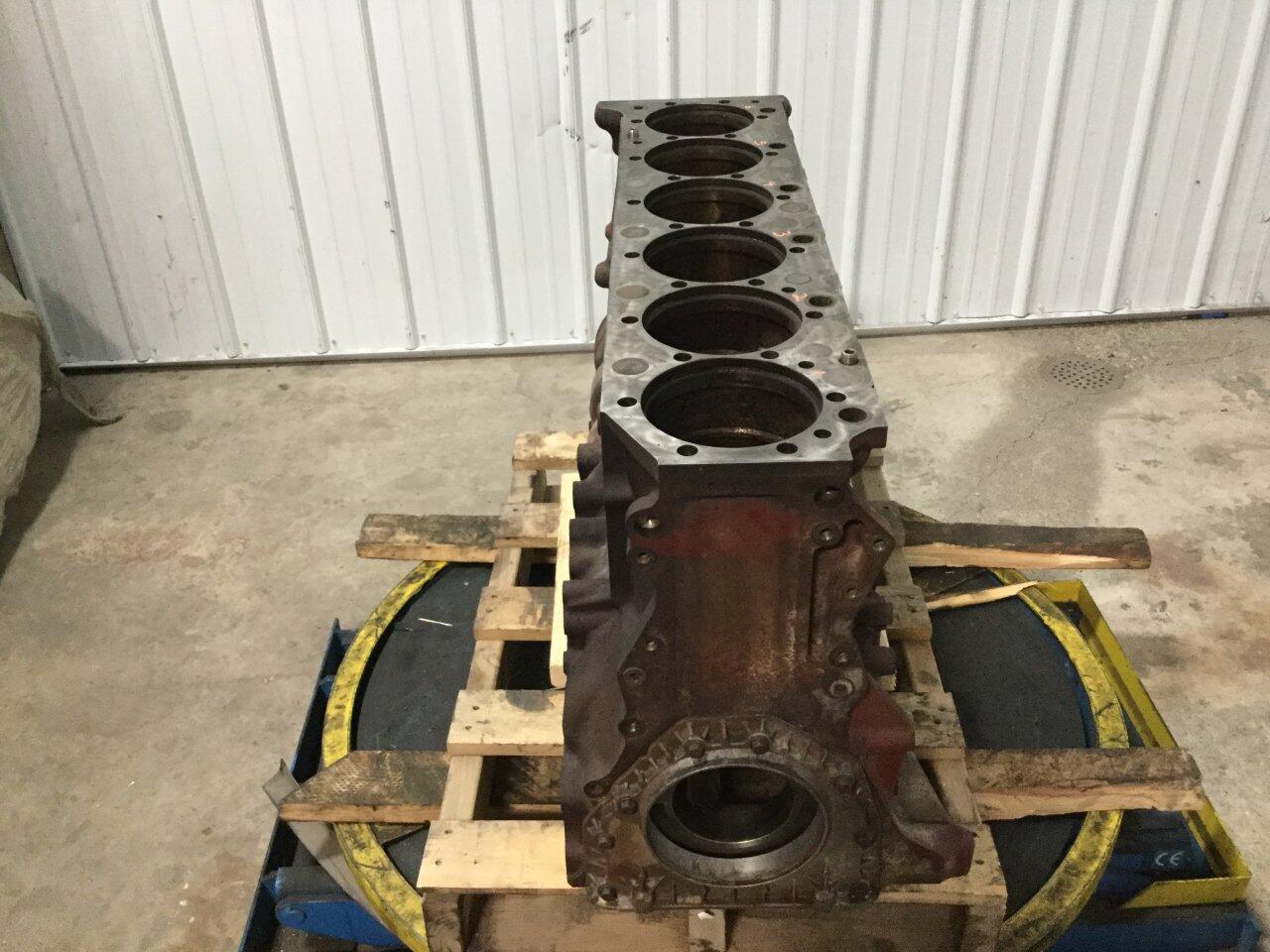 Mack MP7 Engine Block OEM# 1002035 in Spencer, IA #24865941
