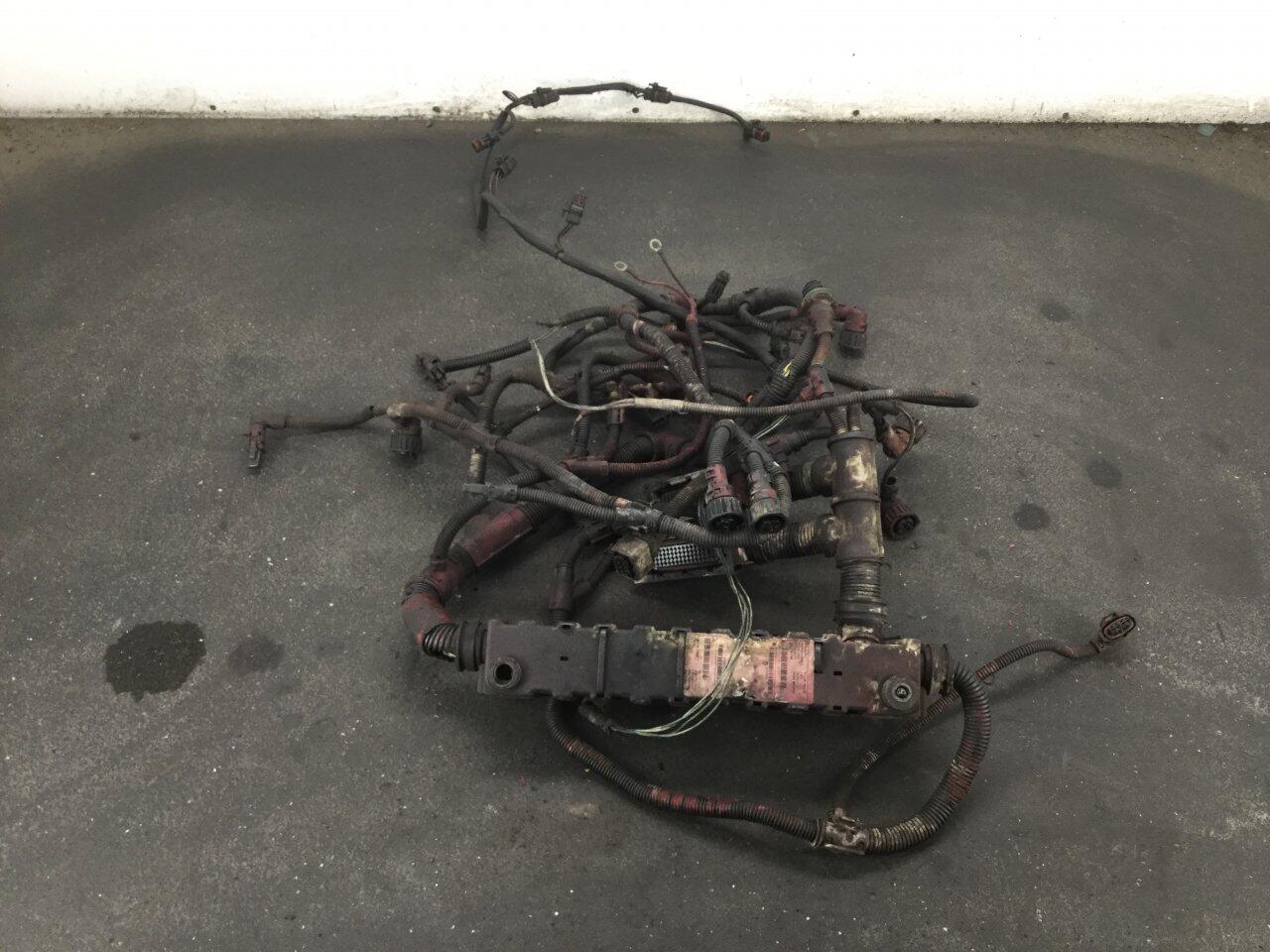 20838672 COOLANT LEVEL WIRING HARNESS OEM MACK 41MR31560M JUMPER ...