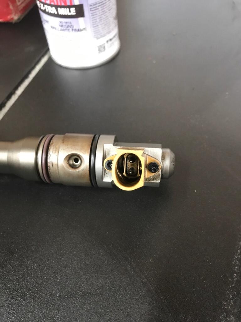 PACCAR MX-13 Fuel Injector OEM# 112120428 in Abbotsford, BRITISH ...