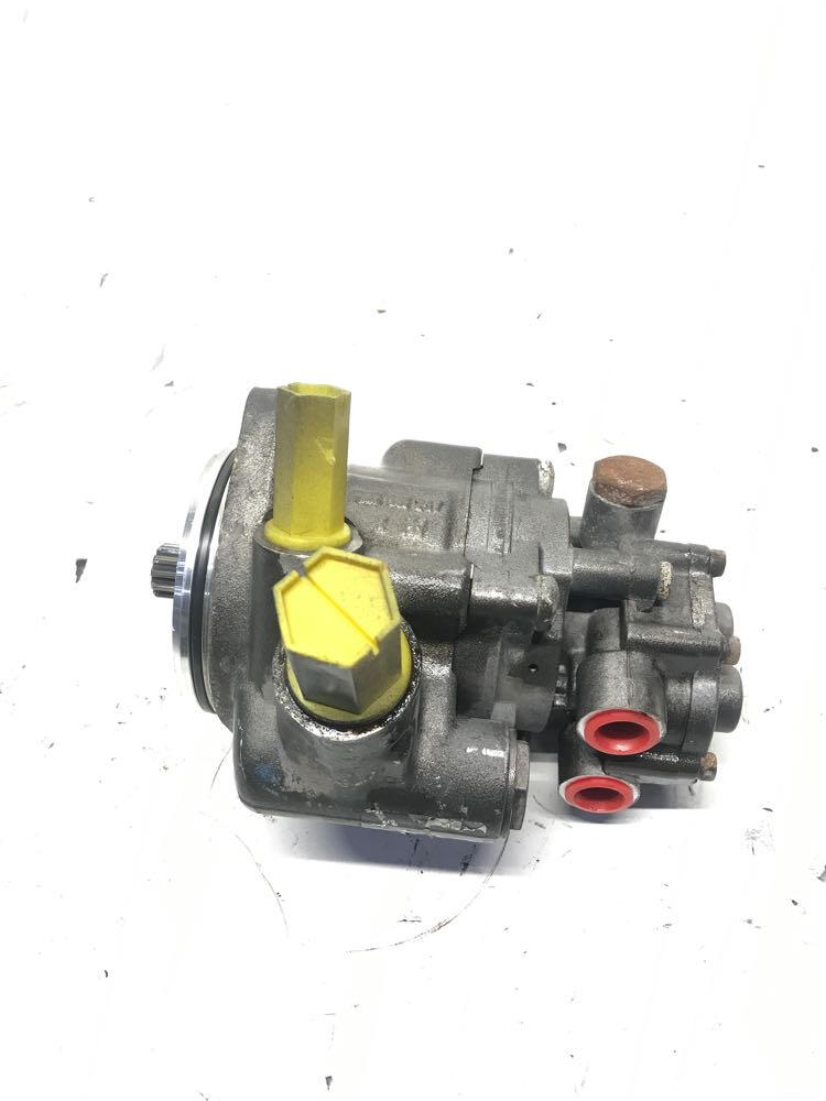 PACCAR MX13 Power Steering Pump OEM# 1885524 in Dorr, MI #553-10175