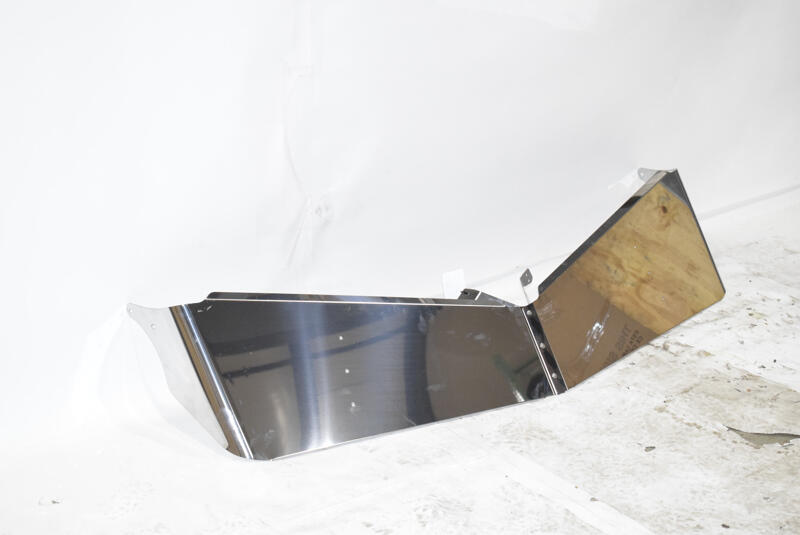 PETERBILT 359 Visor OEM# P1008 in Dorr, MI #654-10505