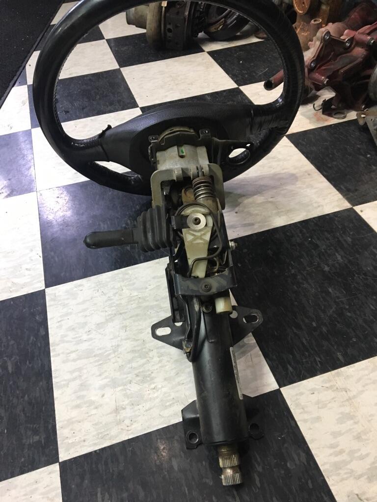 peterbilt-379-steering-column-in-abbotsford-british-columbia-661