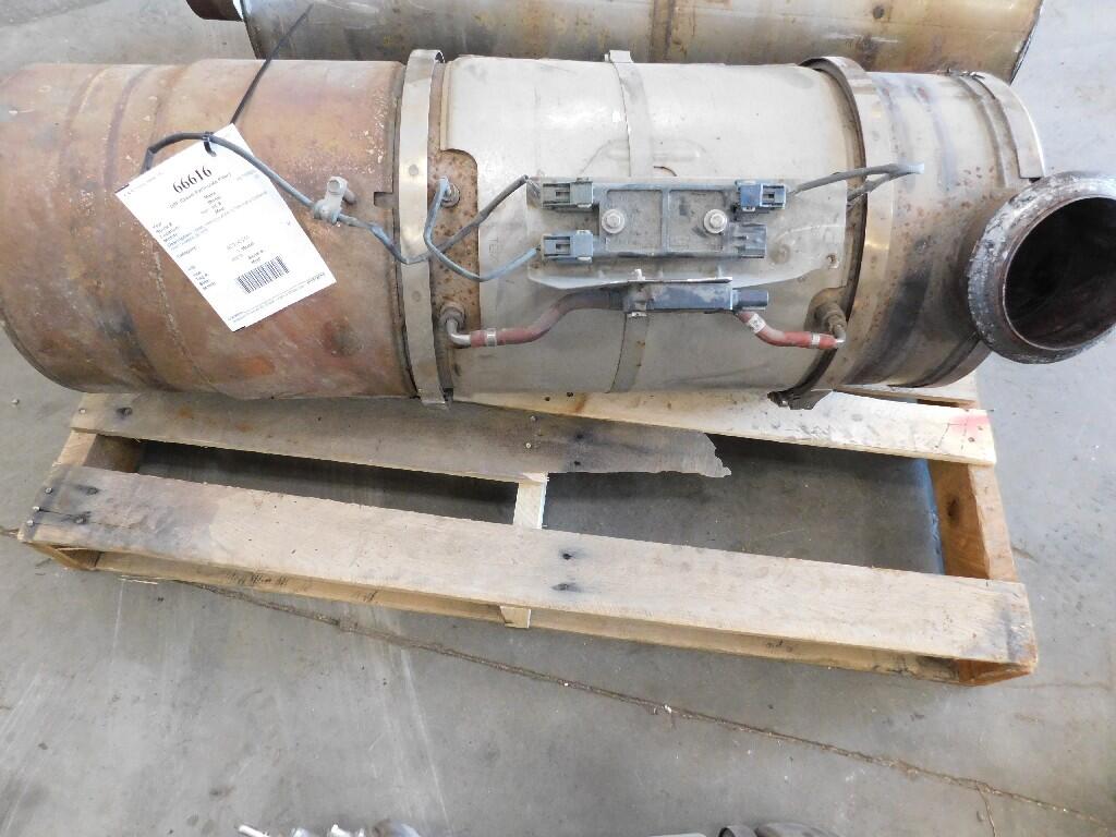 PETERBILT 386 DPF (Diesel Particulate Filter) OEM# 2871578 in Holland ...