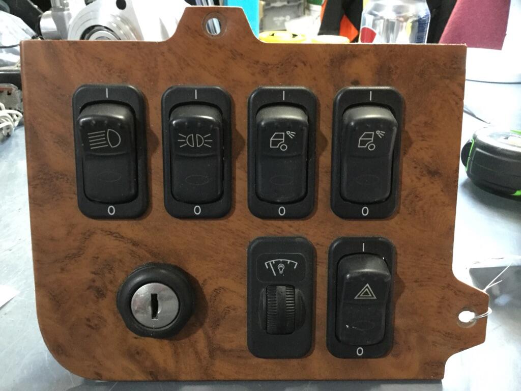 PETERBILT 386 Ignition Switch OEM# S64-6015-260 in UMATILLA, OR #S64 ...