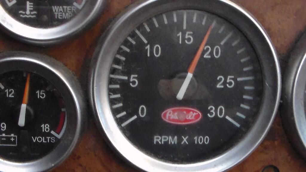 PETERBILT 387_Q436014-002 Tachometer in Alamo, Texas #114858