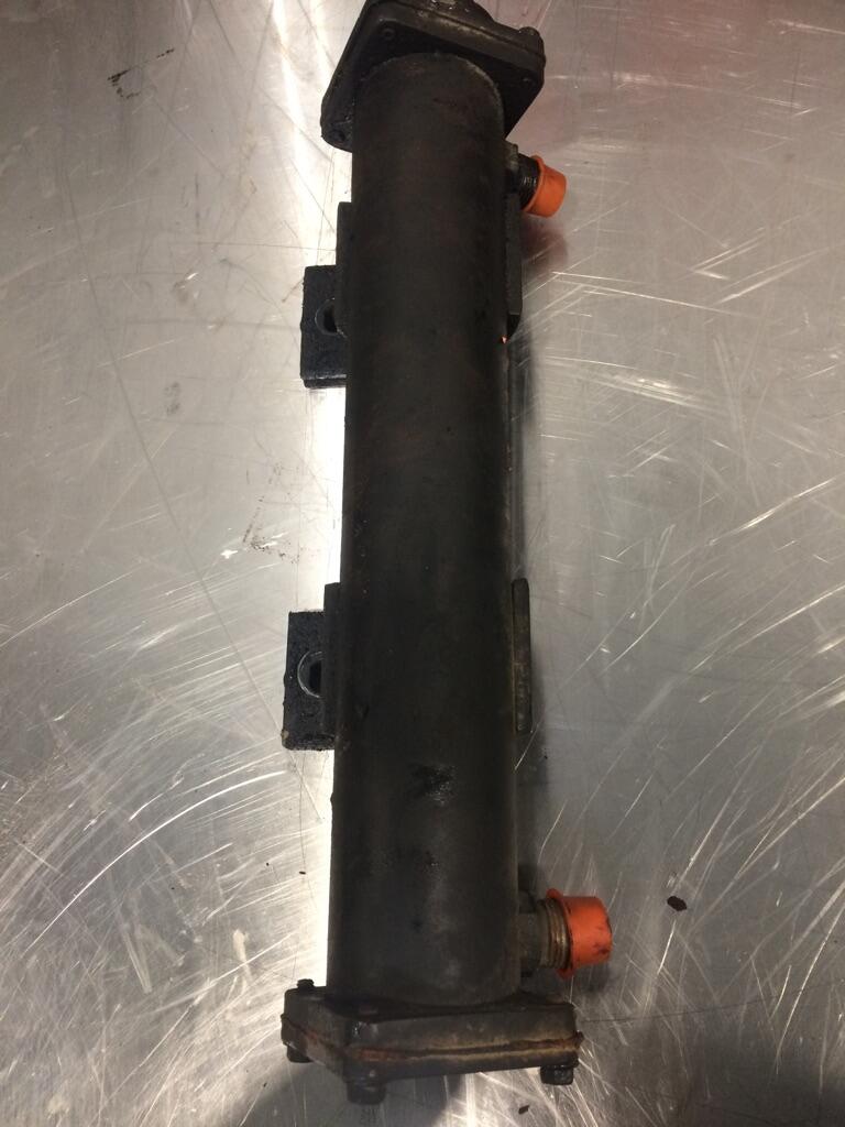 PETERBILT 389 Transmission Oil Cooler OEM# 5586673 - 3009897 in ...