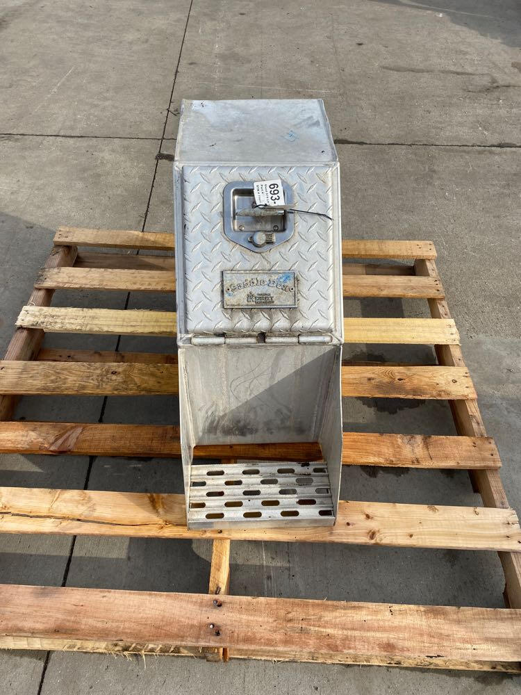 PETERBILT 579 Tool Box in Dorr, MI #693-10160