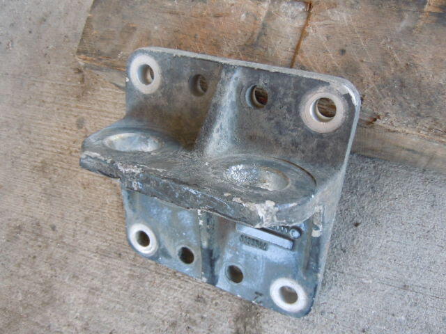 PETERBILT Engine Mounts OEM# 05-15034 in CRANDALL, TX #19313