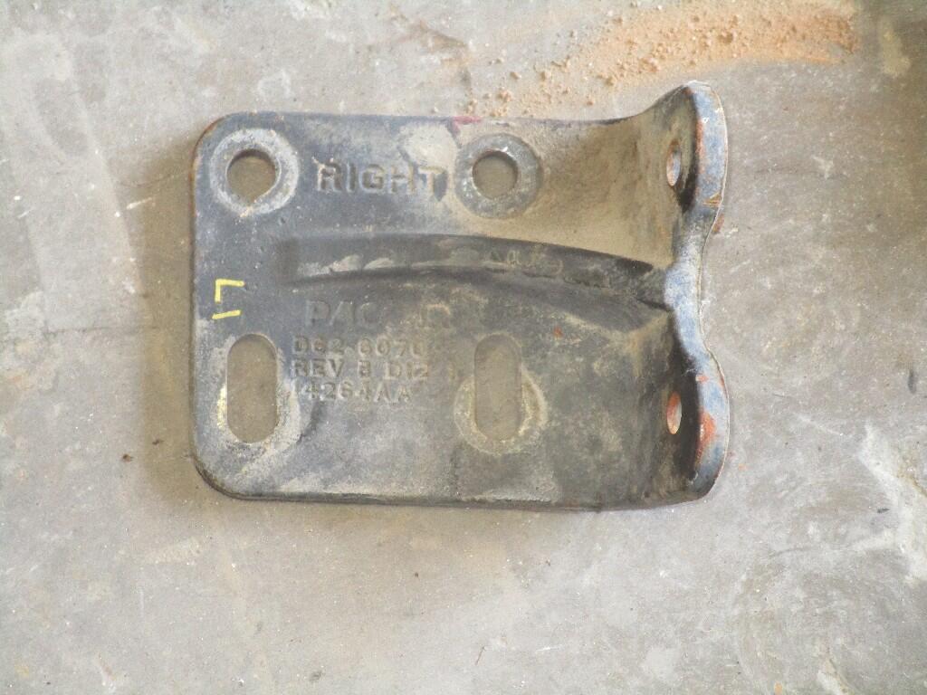 PETERBILT Engine Mounts OEM# D62-6070 in CRANDALL, TX #71769