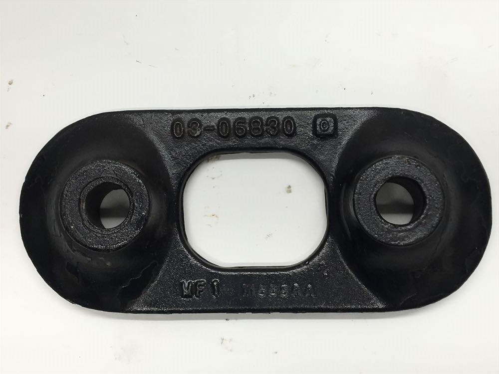 PETERBILT Torque Rod Bracket OEM# 03-06830 in Dorr, MI #338-10134