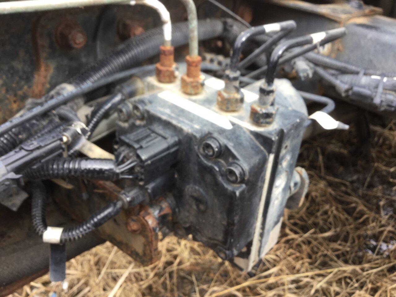 Peterbilt 330 Brake Control Module (ABS) in Spencer, IA #24651765
