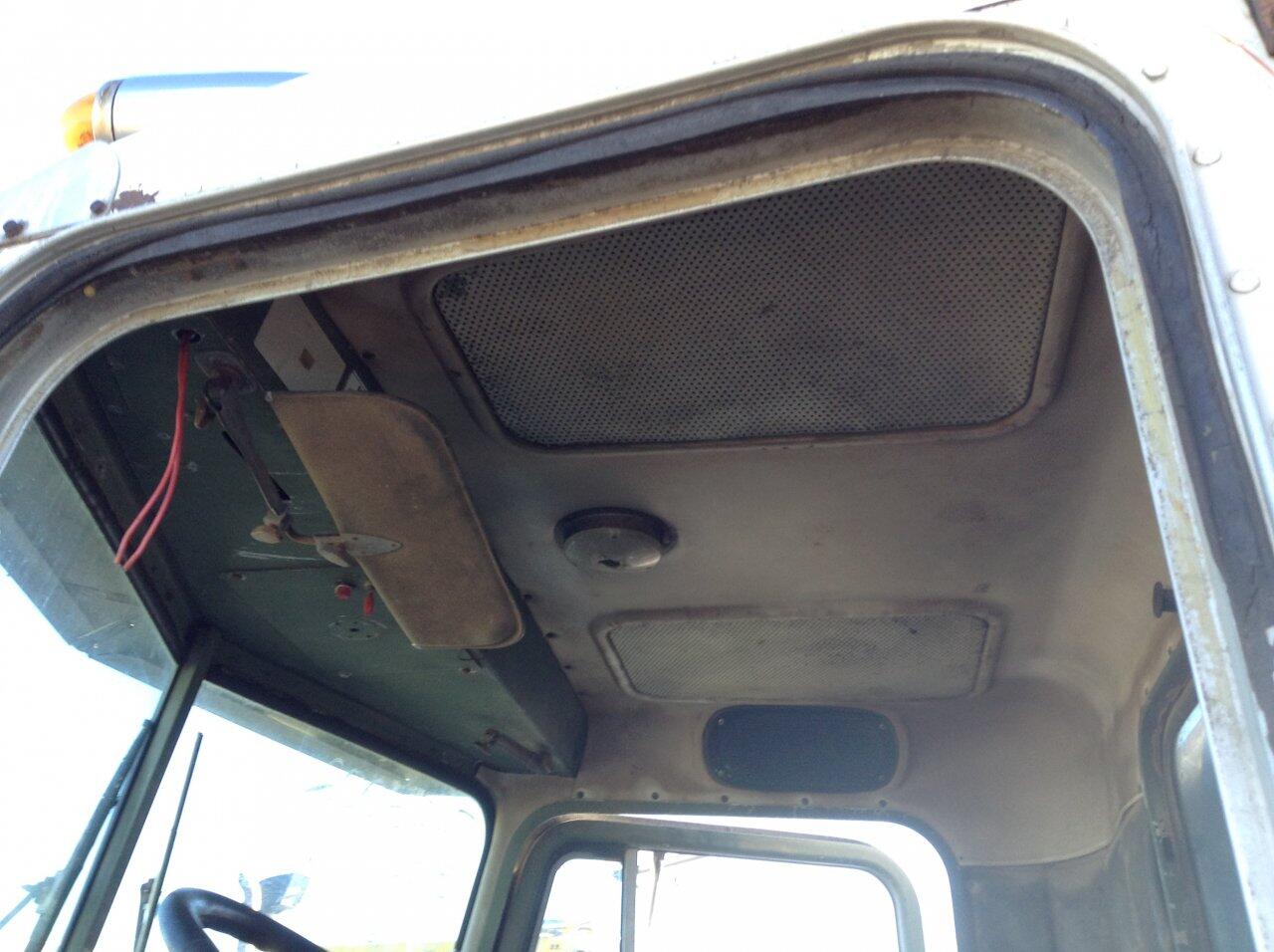 Peterbilt 359 Cab Assembly in Spencer, IA #24730852