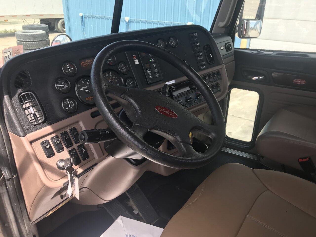 Peterbilt 365 Truck in Des Moines, IA #16PB053