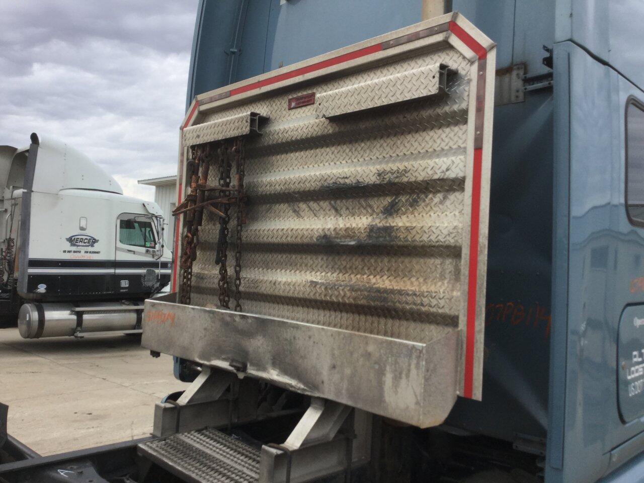 Peterbilt 387 Headache Rack in Spencer, IA #24662350