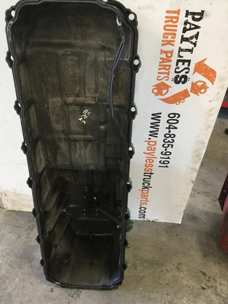 VOLVO D13 SCR Oil Pan OEM# 21368390 in Abbotsford, BRITISH COLUMBIA #7901