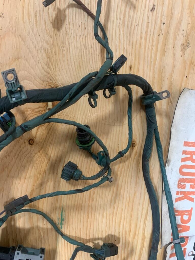 VOLVO D13 Engine Wiring Harness OEM# 23343300 in Abbotsford, BRITISH ...