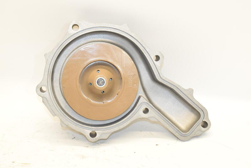 VOLVO D13 Water Pump OEM# 85142305 in Dorr, MI #522-12035