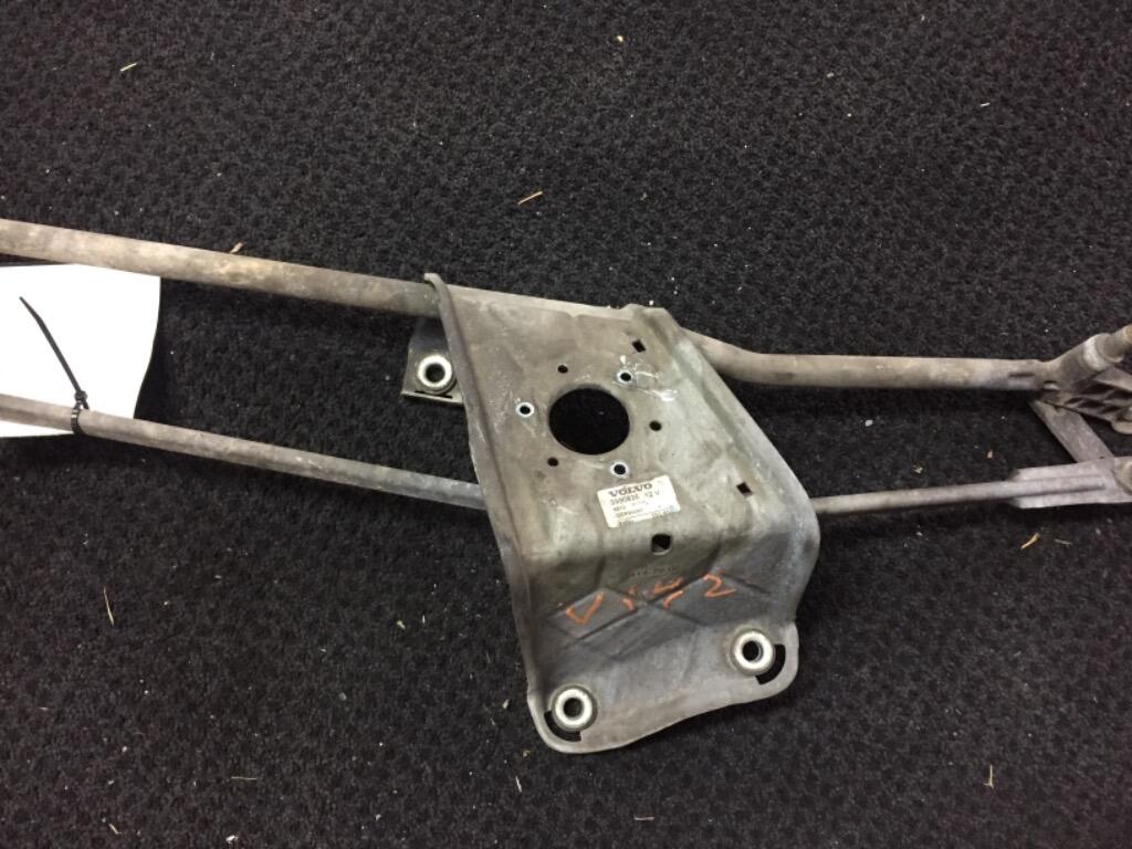VOLVO VNL78 Wiper Motor, Windshield OEM# 3980826 in Abbotsford, BRITISH ...