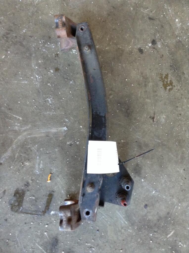 VOLVO VNL Trans Crossmember Mounts in Grand Rapids, MI #1101692