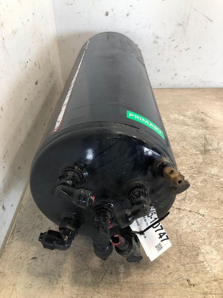 VOLVO VNR Air Tank OEM# 22945924 in Dorr, MI #645-10747