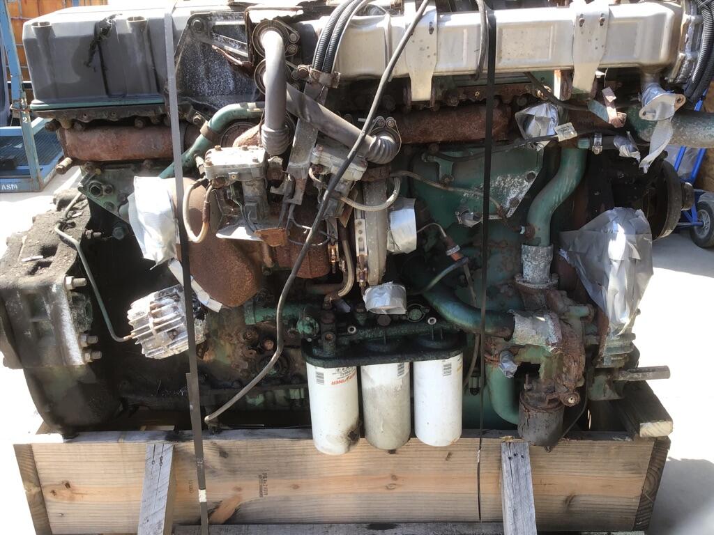 VOLVO VN Engine Assembly in Holland, MI #77411