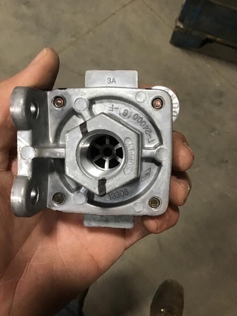 Air Brake Components OEM# 229860 in Holland, MI #71161