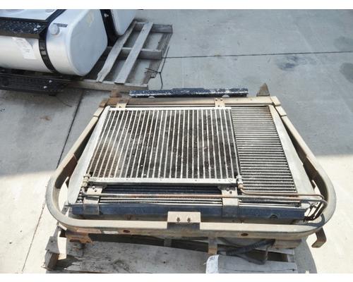 FORD LTL9000 Radiator in DES MOINES, IA #20913