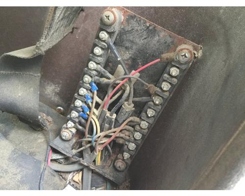 INTERNATIONAL S1900 Fuse Box in Spencer, IA #24664714