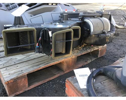 PETERBILT 579 HEATER ASSEMBLY OEM# F31-1170 in Spokane, WA #1973419