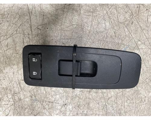 PETERBILT 579 Power Window Switch OEM# P2110502102 in Dorr, MI #745-10040